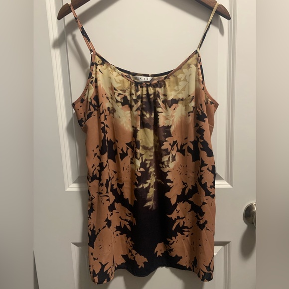 CAbi | Tops | Cabi Tank Size Xl Like New | Poshmark